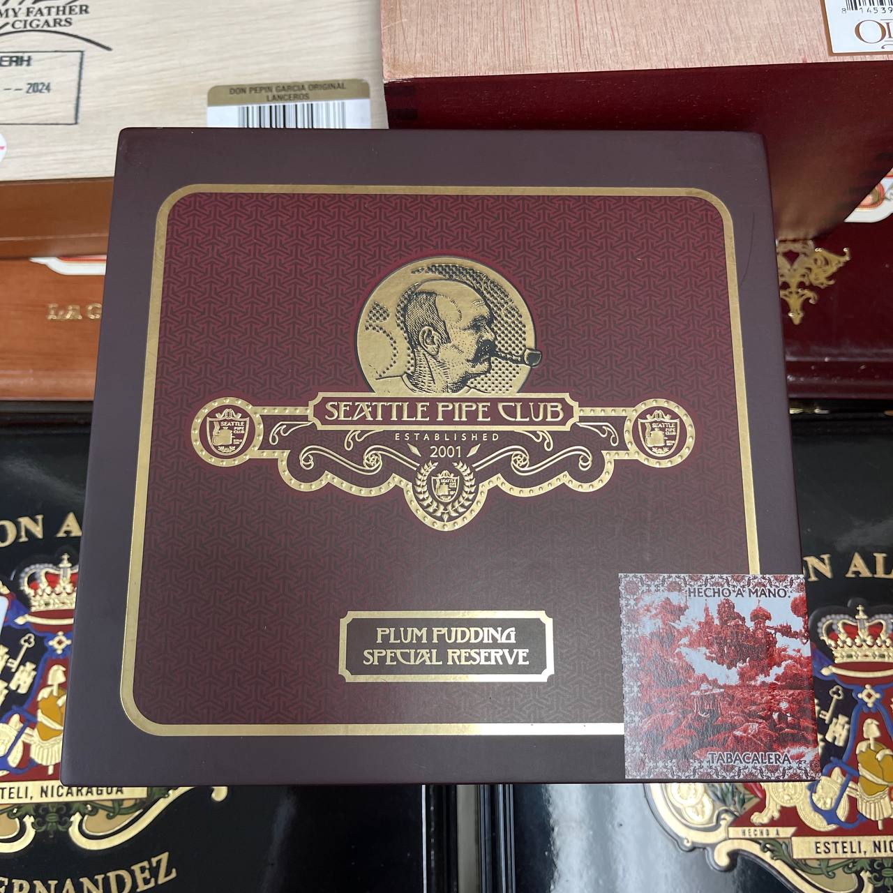 Seattle Pipe Club Plum Pudding Special Reserve Robusto – 70Cigars