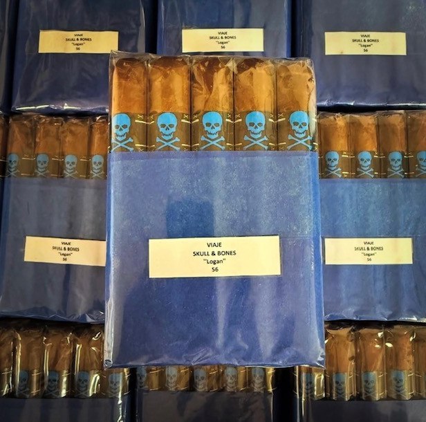 Viaje Skull & Bones Logan – 70Cigars