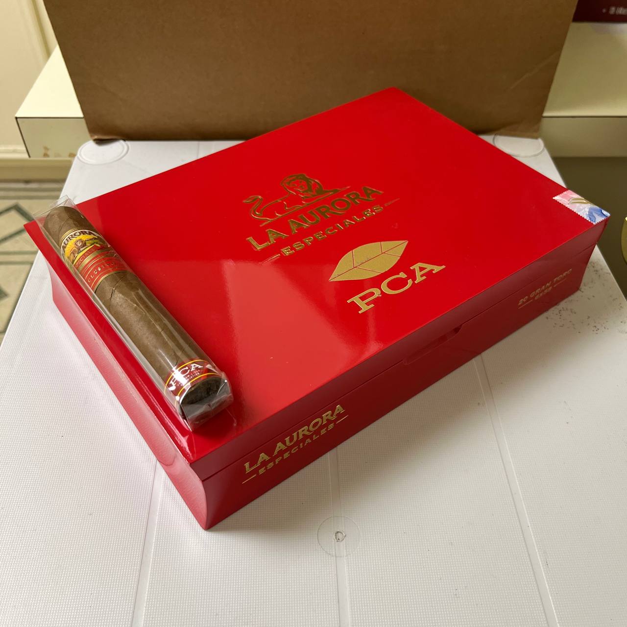 La Aurora Especiales PCA Gran Toro – 70Cigars